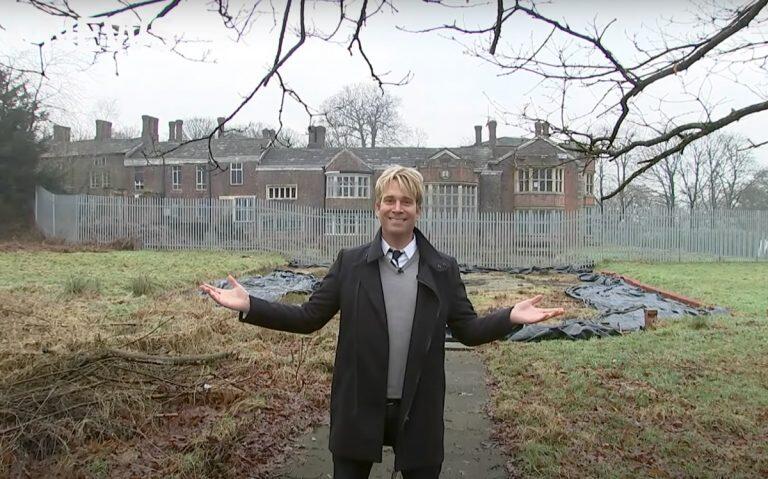 Hollywood Actor Moves to England to Renovate Ancestral Castle