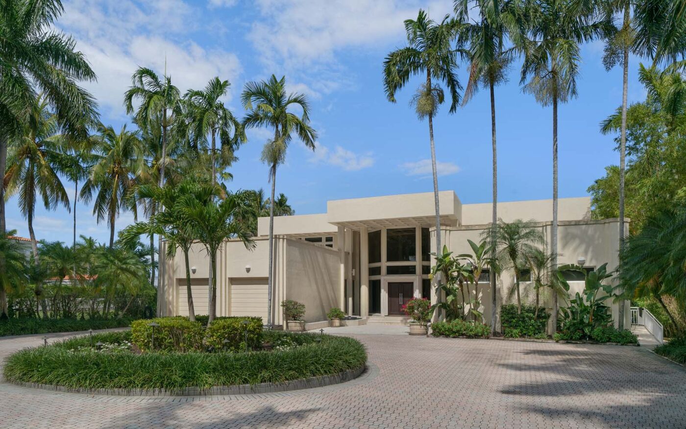 Rick Ross Pays $35M for Miami Mansion on Star Island