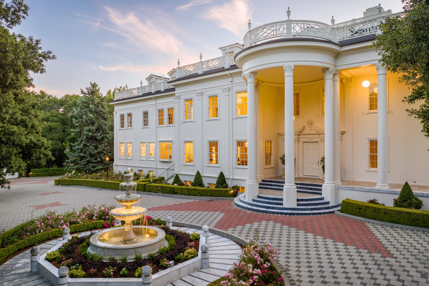 “Western White House” sale linked to angel investor Scott Banister